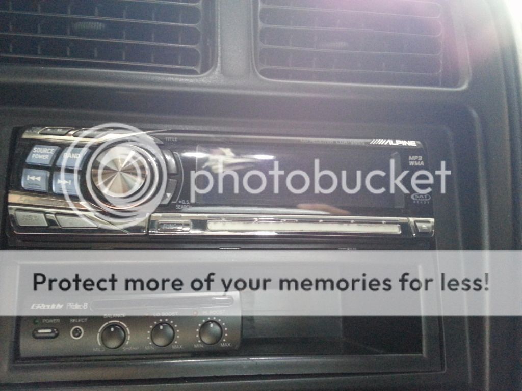 ALPINE CDA-9855 headunit