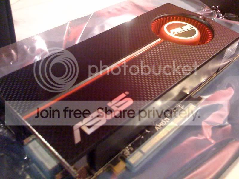 asus 5850 is soooo pretty...lol | Overclock.net