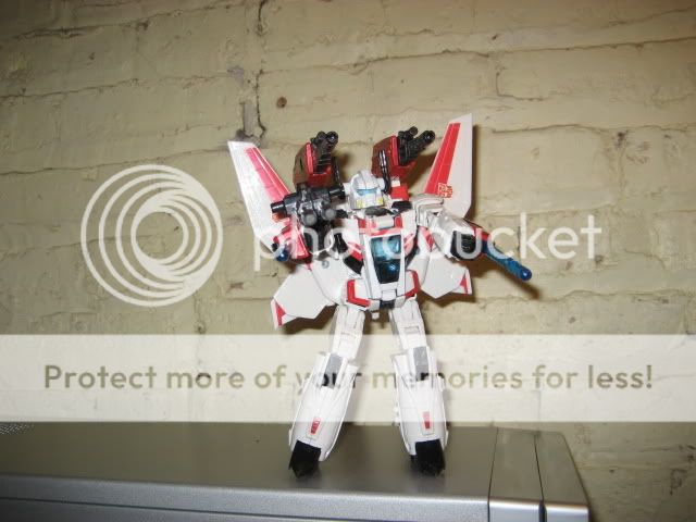 Optimus Prime Helmet, Classics Jetfire, Ramjet and Titanium Soundwave ...